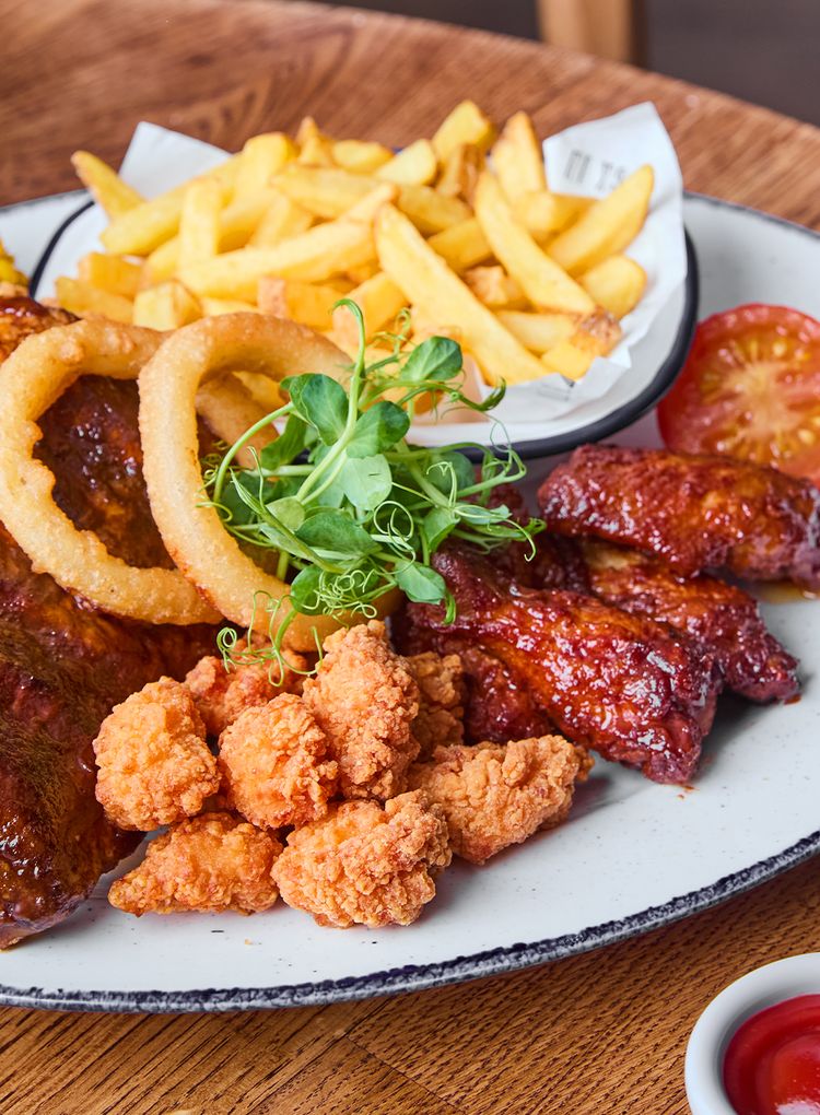 The Apollo in Hull - Pub & Restaurant