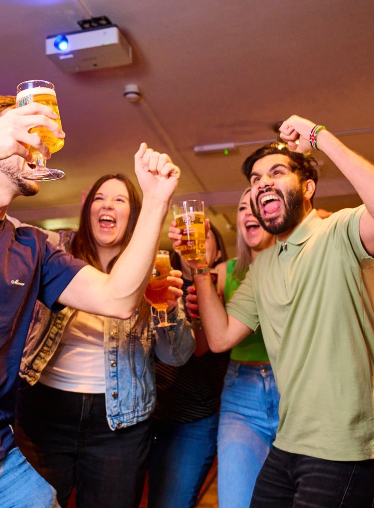 The Apollo in Hull - Pub & Restaurant